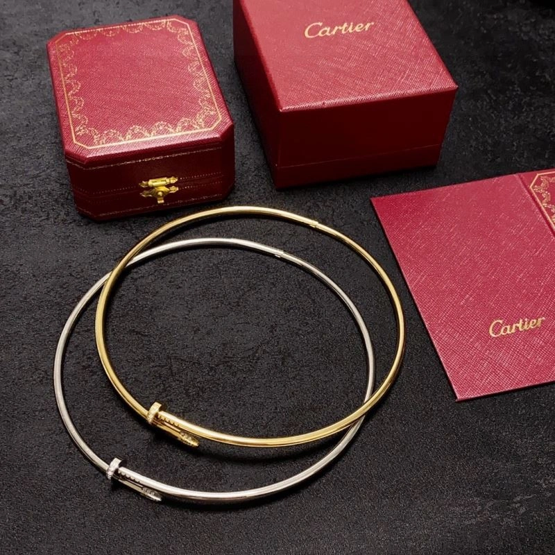 Discounted Cartier Necklaces
