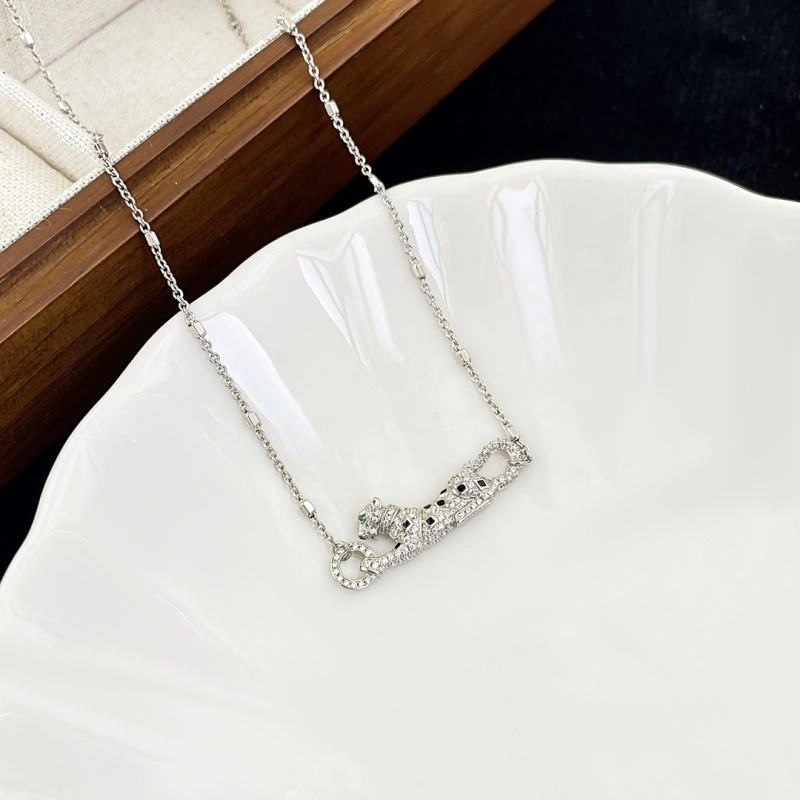 Perfect replica Cartier Necklaces