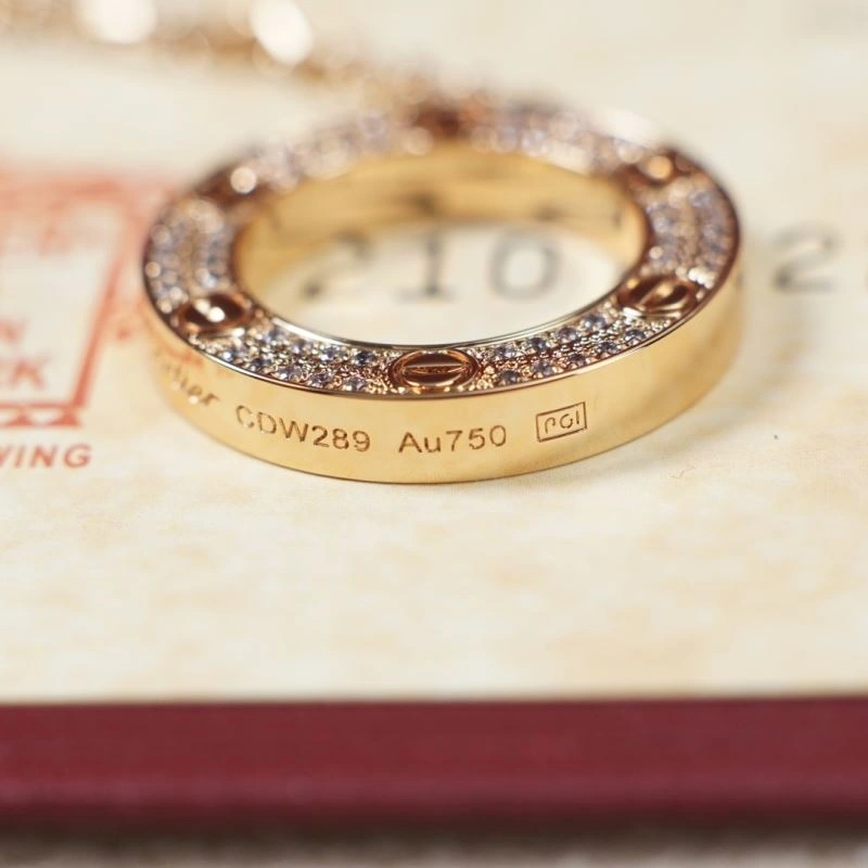 Brand-authenticated Cartier Necklaces