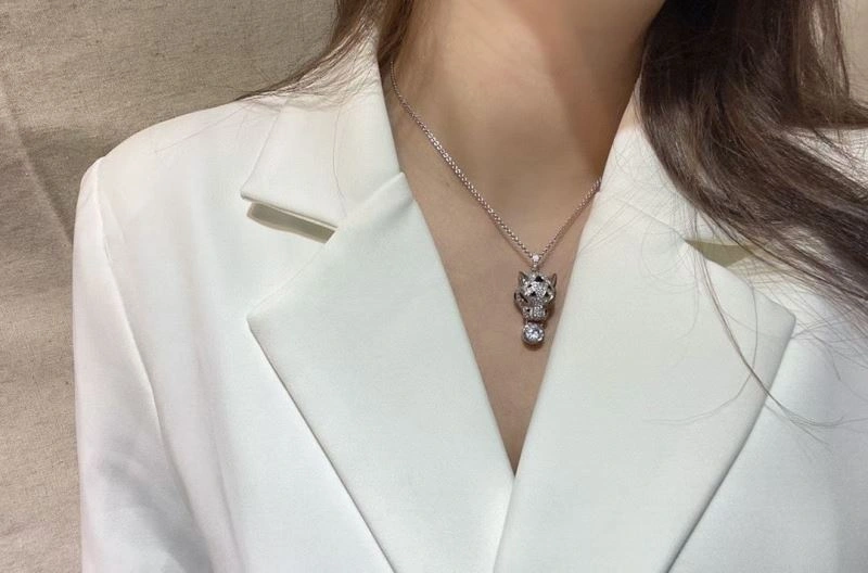 Economical Cartier Necklaces