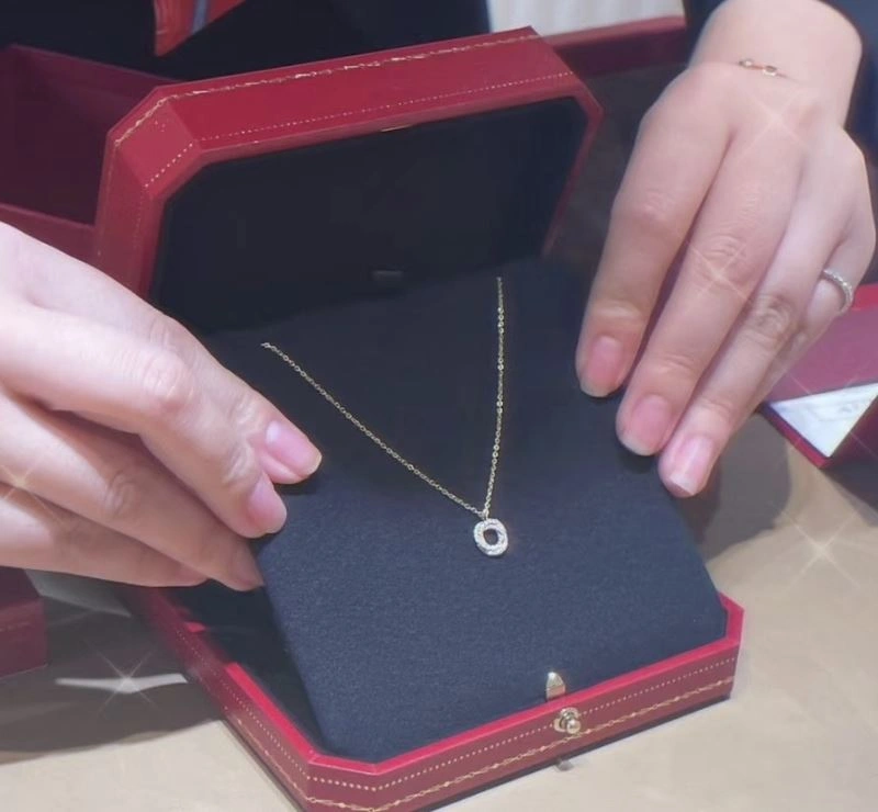 Discounted Cartier Necklaces