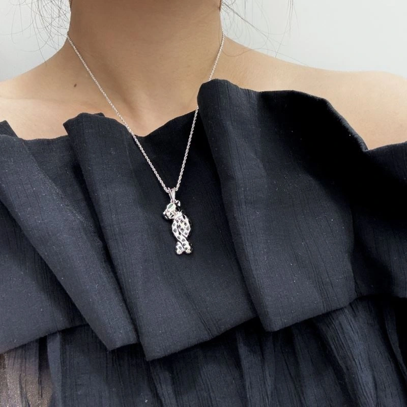 Precise copy Cartier Necklaces