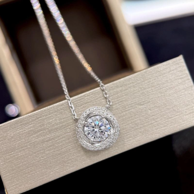 Perfect replica Cartier Necklaces