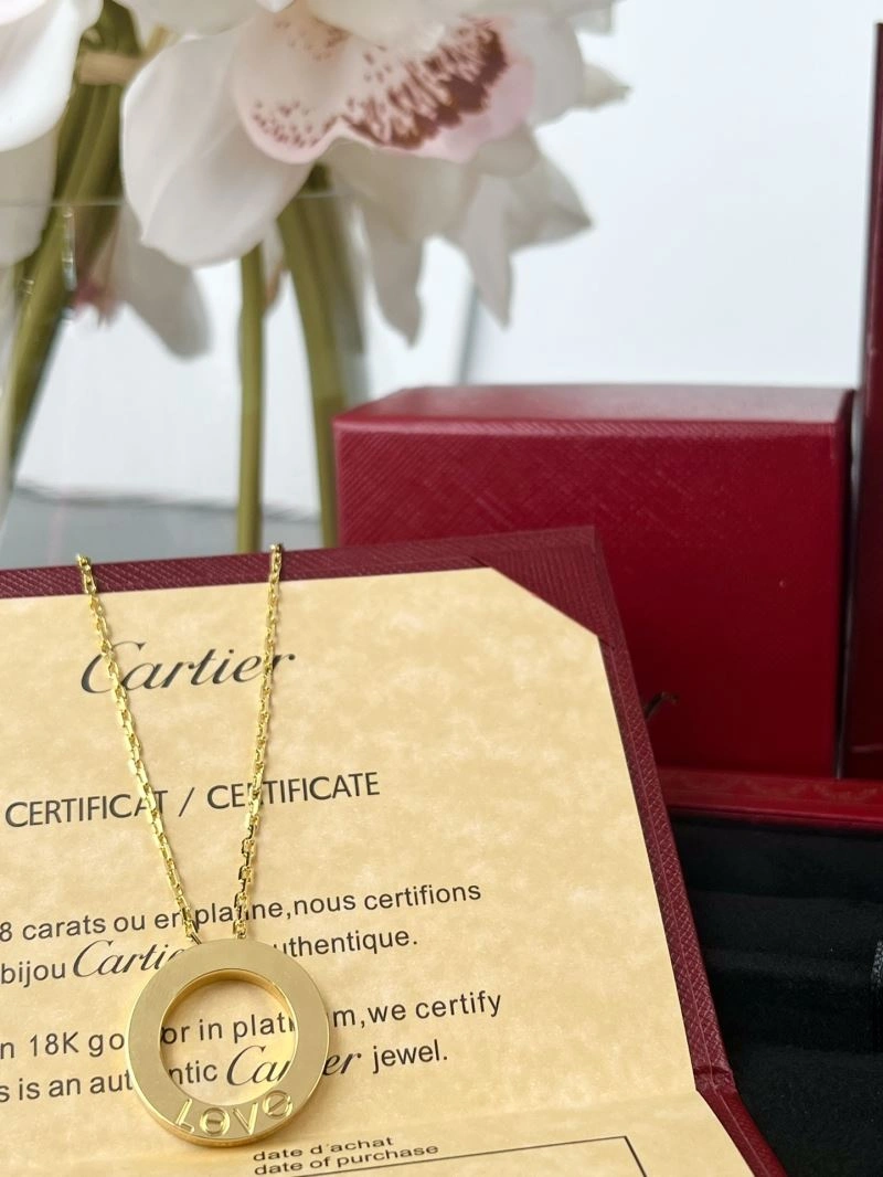 Cut-rate Cartier Necklaces