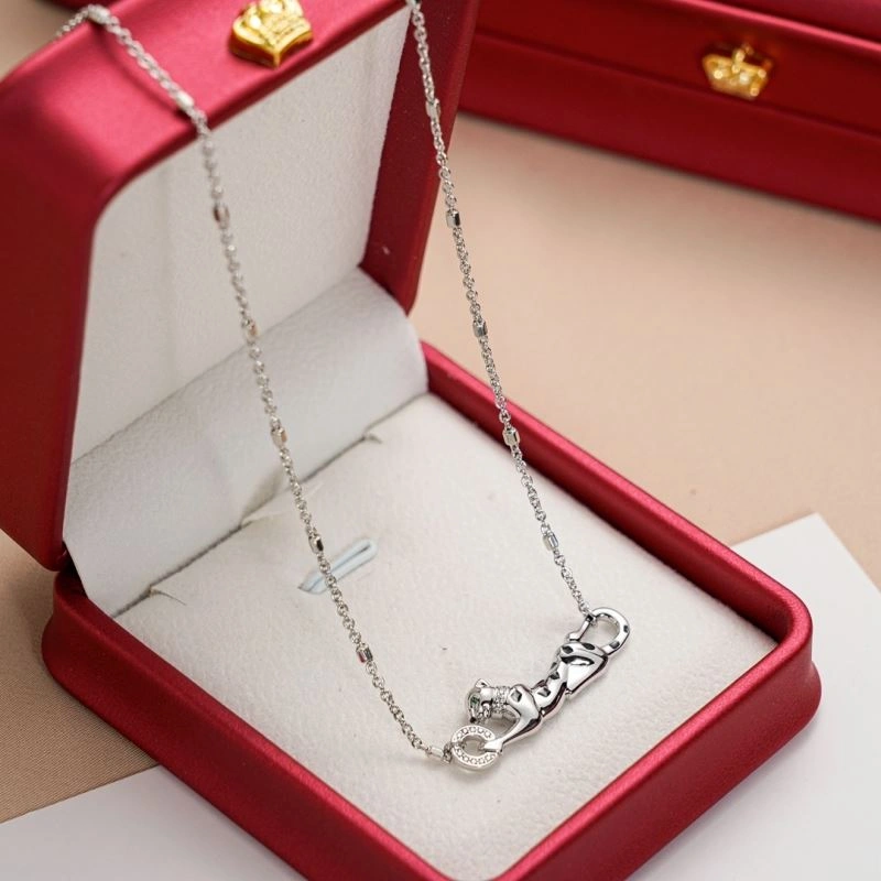 Perfect replica Cartier Necklaces