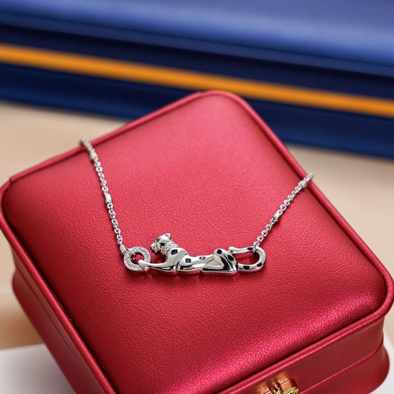 Perfect replica Cartier Necklaces