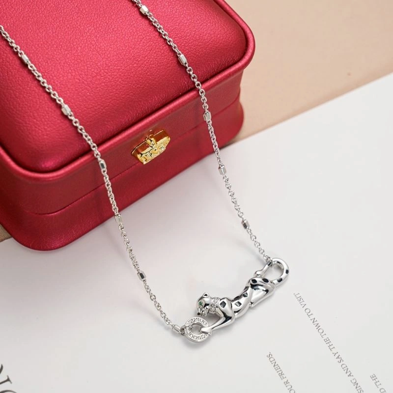 Perfect replica Cartier Necklaces