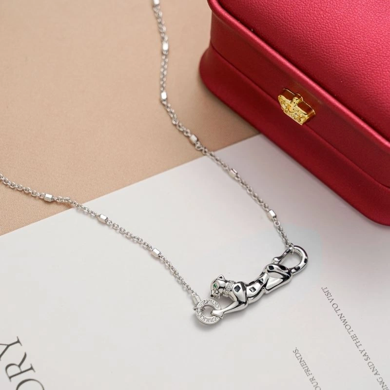Perfect replica Cartier Necklaces