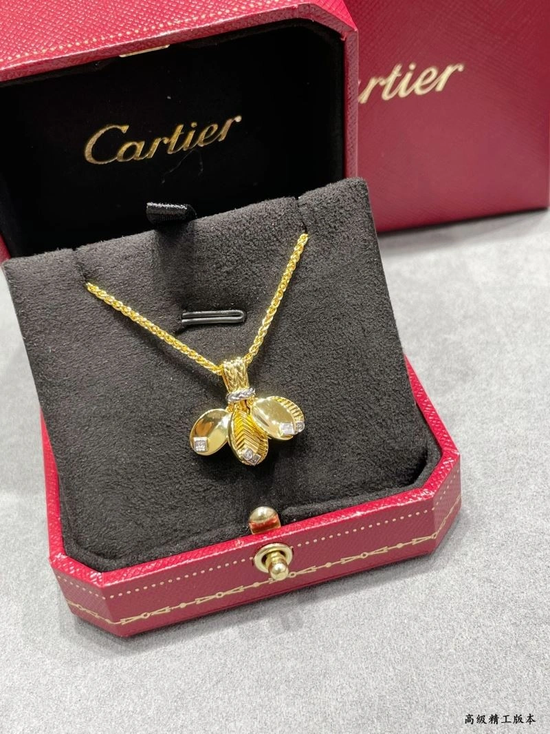 Brand-authenticated Cartier Necklaces
