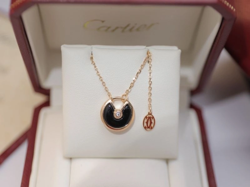 Perfect replica Cartier Necklaces