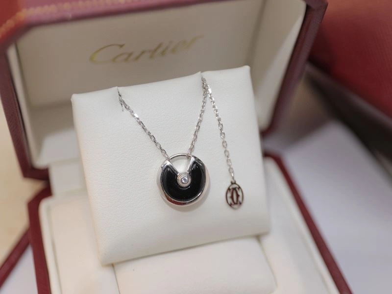 Perfect replica Cartier Necklaces