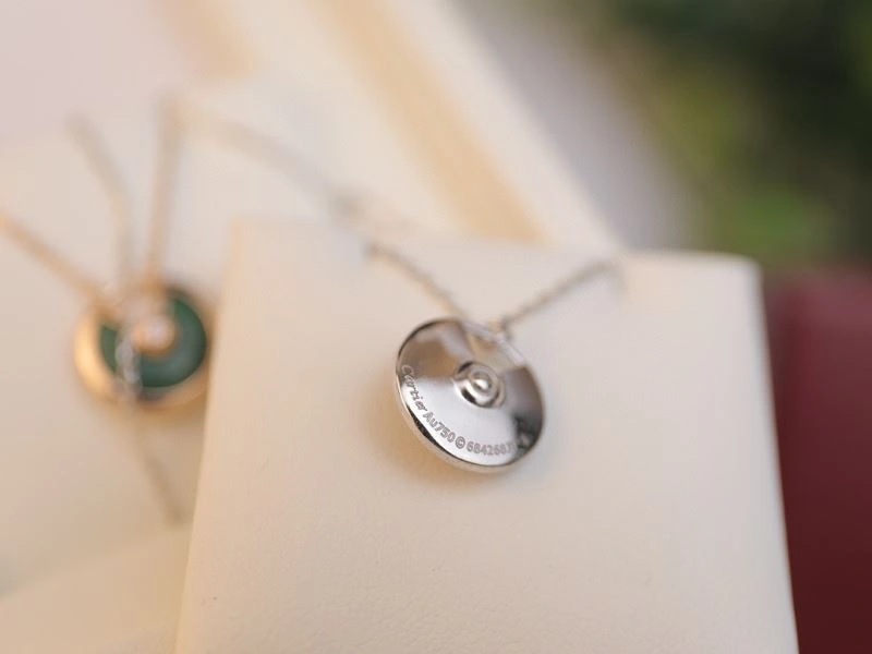 Perfect replica Cartier Necklaces