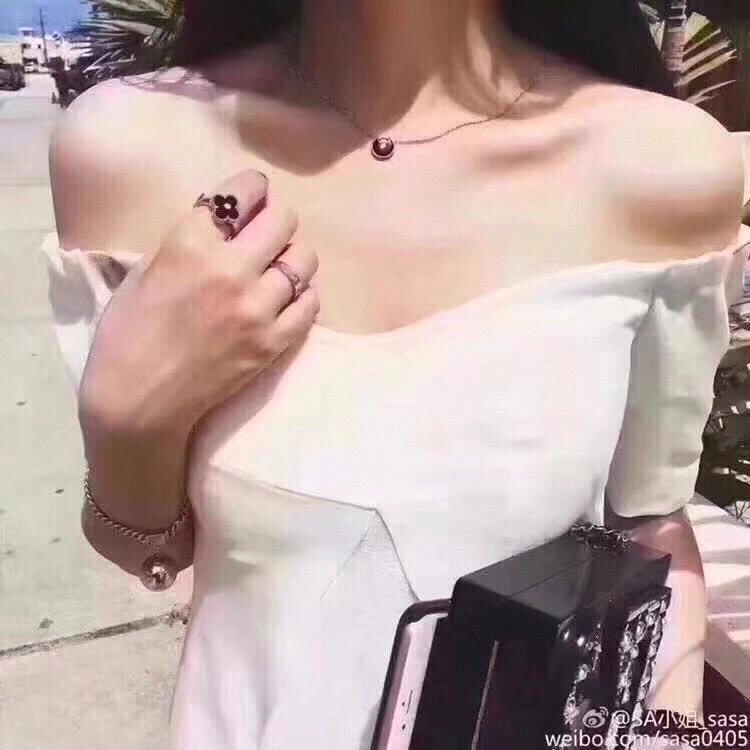 Perfect replica Cartier Necklaces