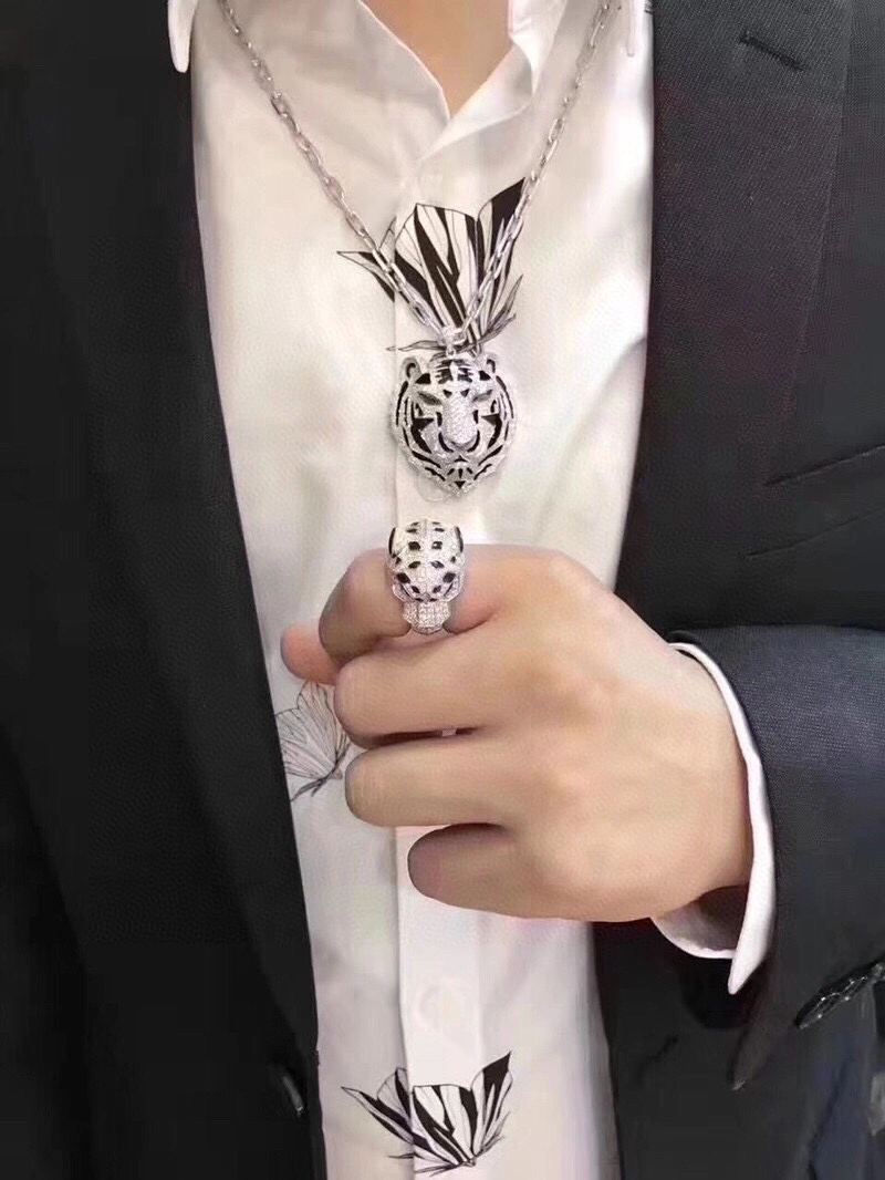 Legit Cartier Necklaces