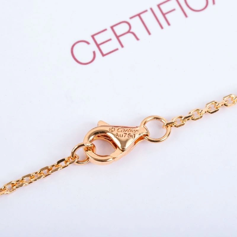 Top mirror Cartier Necklaces