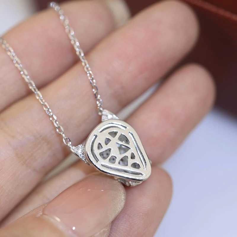 Perfect replica Cartier Necklaces