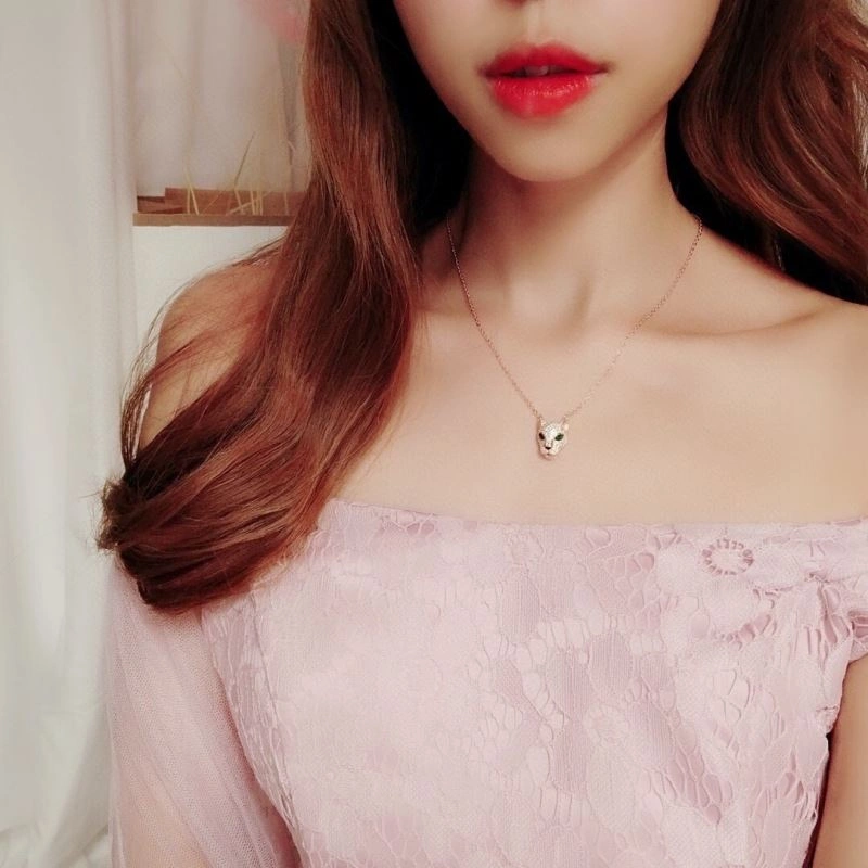Perfect replica Cartier Necklaces