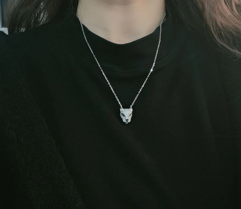 Perfect replica Cartier Necklaces