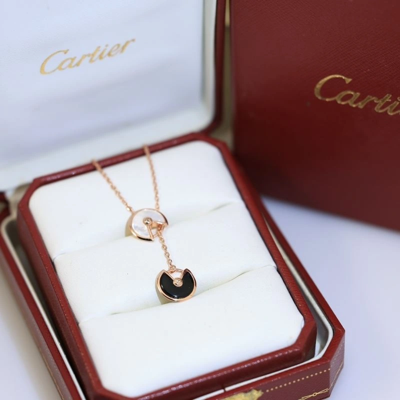 Perfect replica Cartier Necklaces
