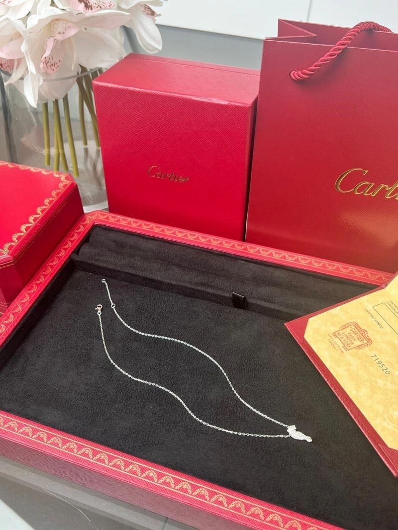 Brand-authenticated Cartier Necklaces