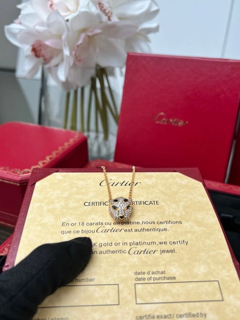 Low-cost Cartier Necklaces