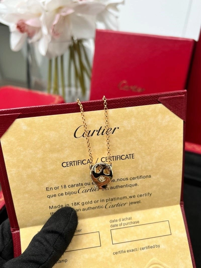 Low-cost Cartier Necklaces