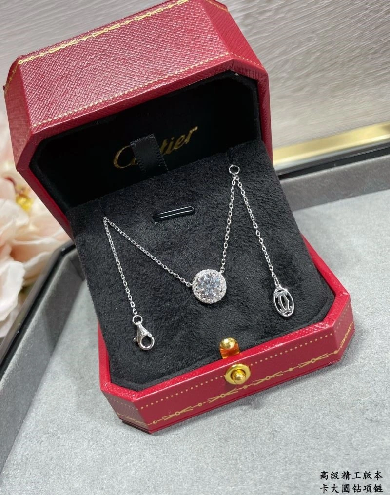 Brand-authenticated Cartier Necklaces