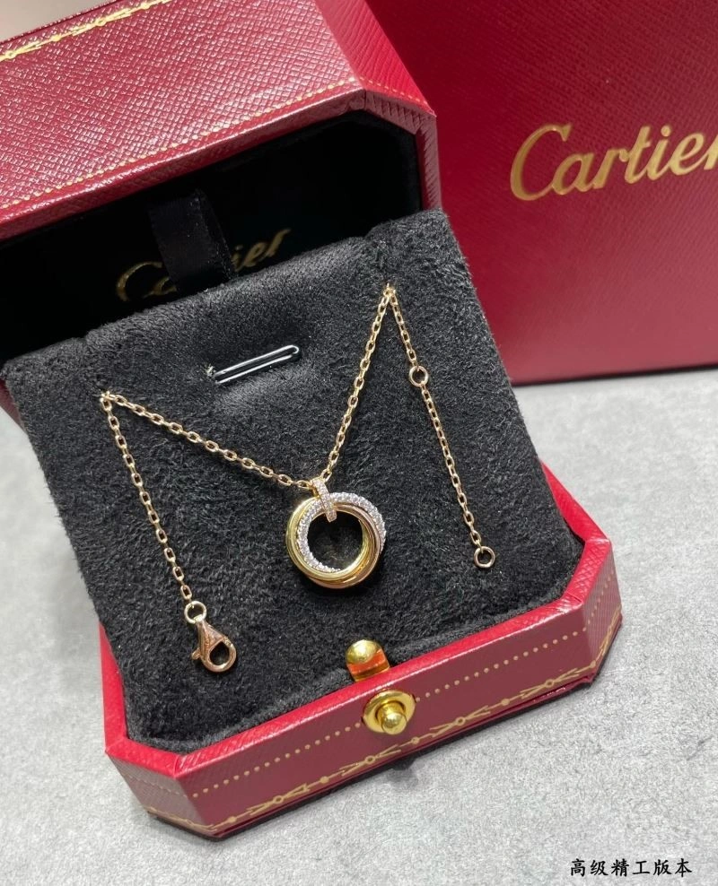 Brand-authenticated Cartier Necklaces