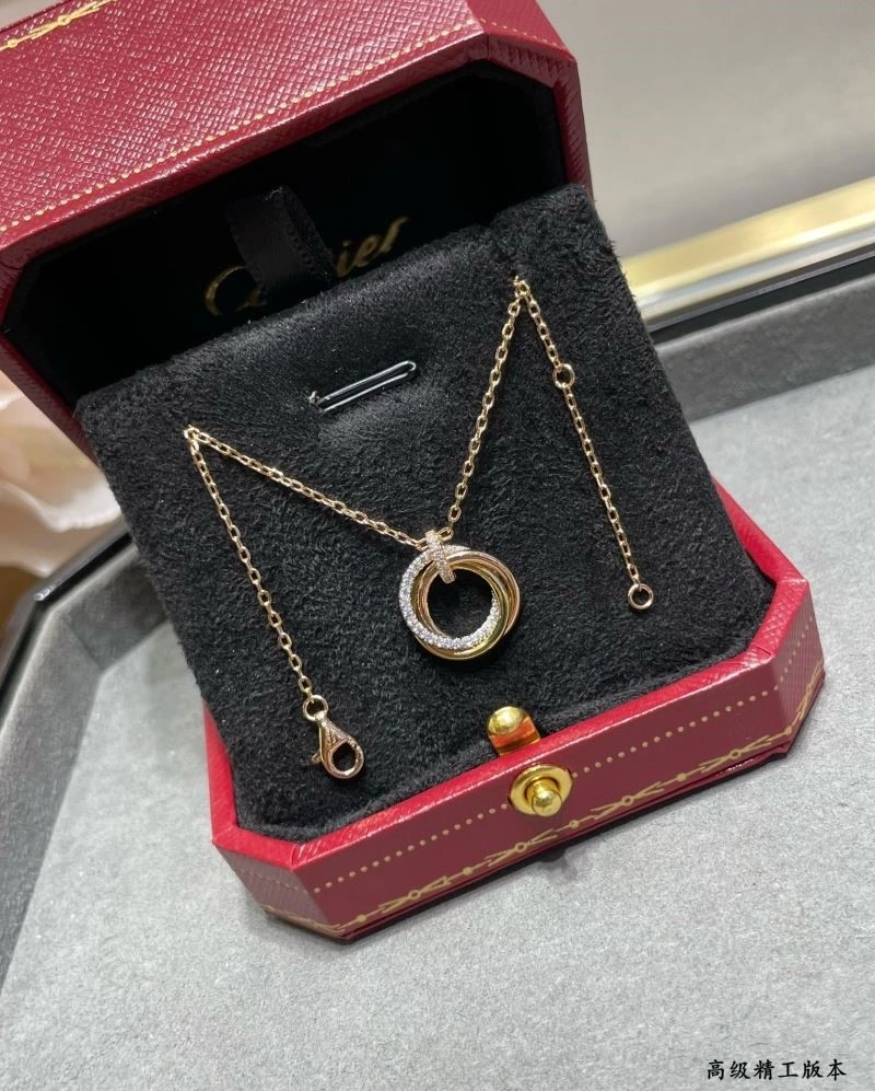 Brand-authenticated Cartier Necklaces