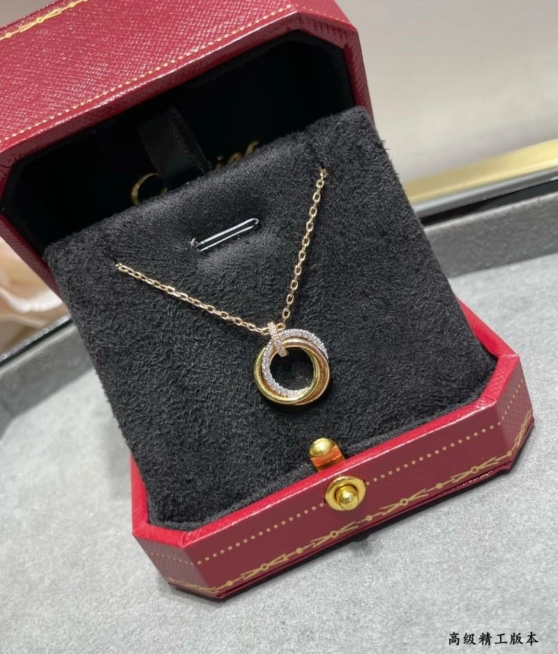 Brand-authenticated Cartier Necklaces