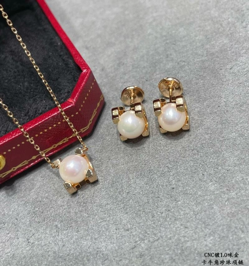 Official Cartier Necklaces