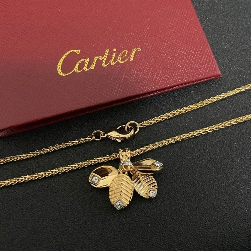 Cut-rate Cartier Necklaces