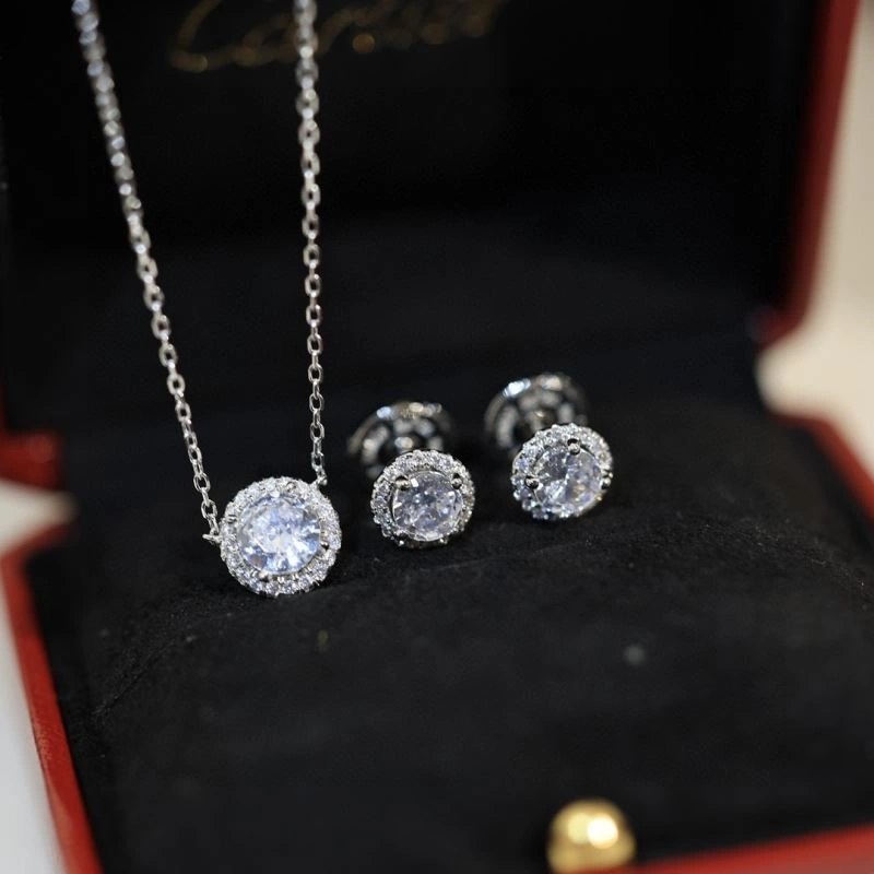 Official Cartier Necklaces