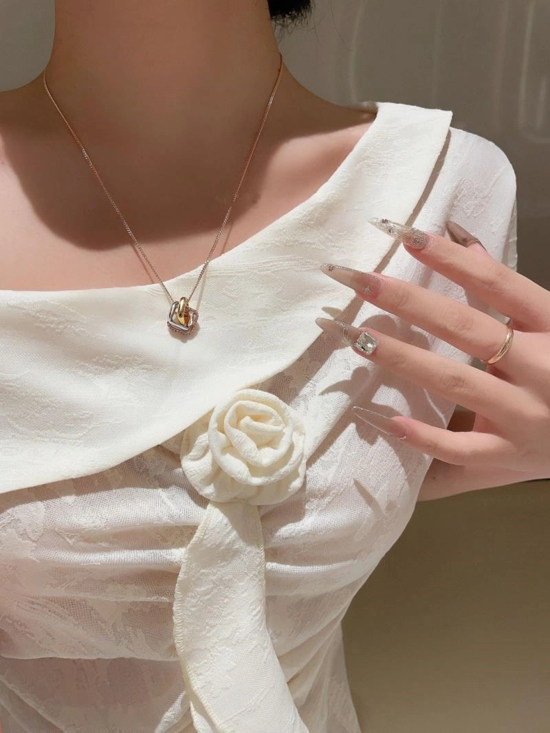 Reasonably priced Cartier Necklaces