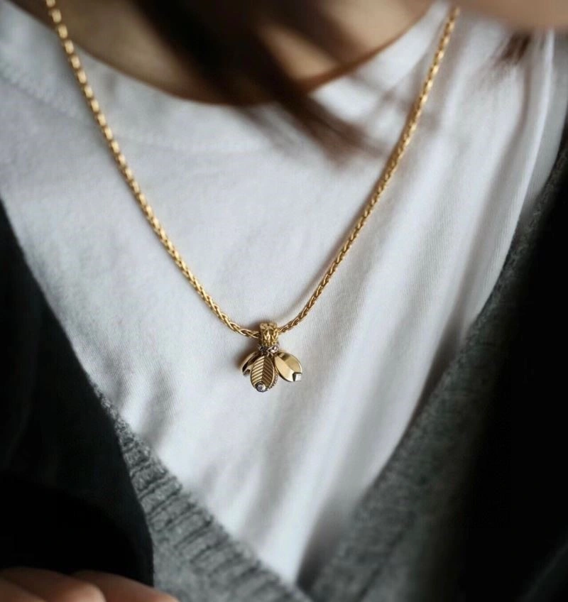Inexpensive Cartier Necklaces