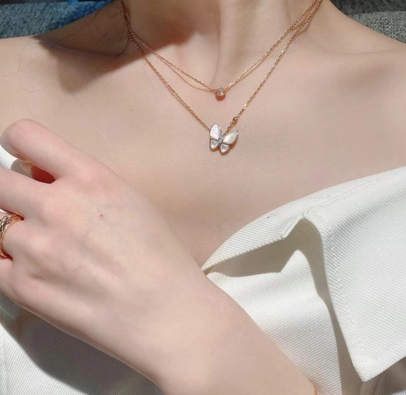 Indistinguishable Cartier Necklaces