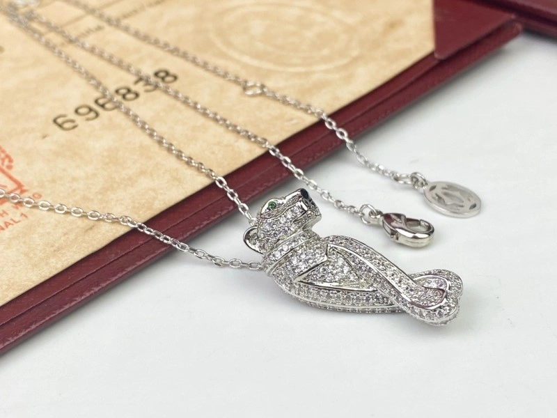 Cut-rate Cartier Necklaces