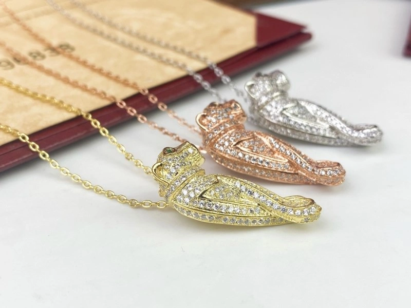 Cut-rate Cartier Necklaces
