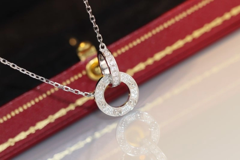 Perfect replica Cartier Necklaces