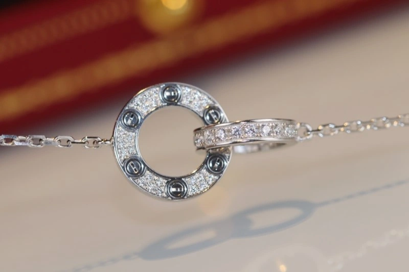 Perfect replica Cartier Necklaces