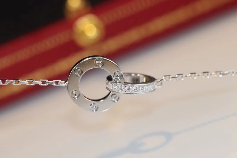 Perfect replica Cartier Necklaces