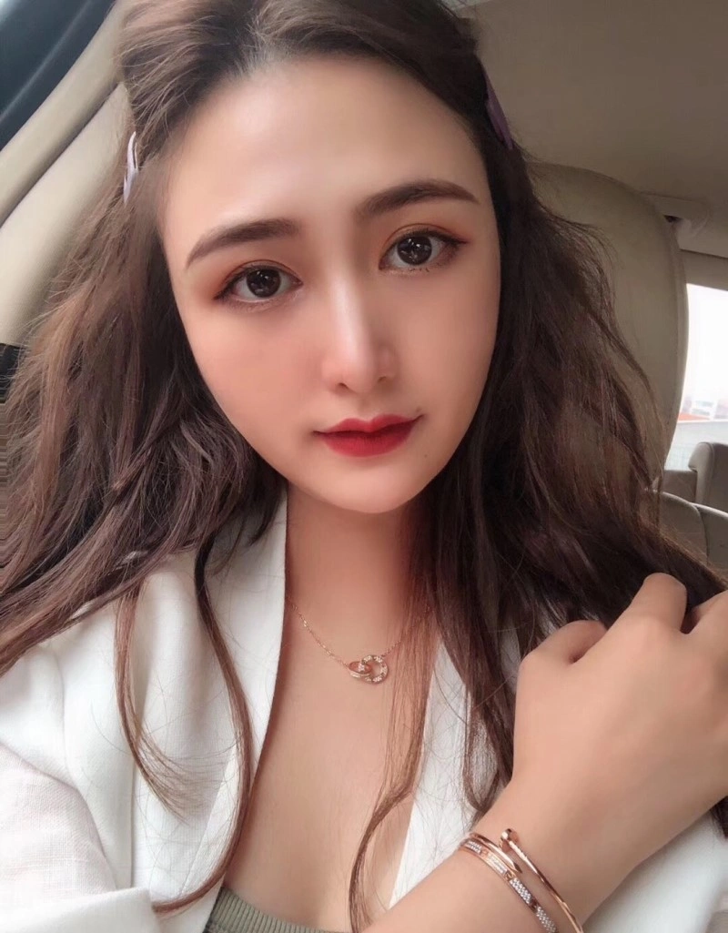 Perfect replica Cartier Necklaces