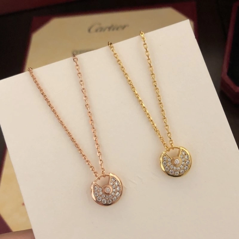 Top mirror Cartier Necklaces