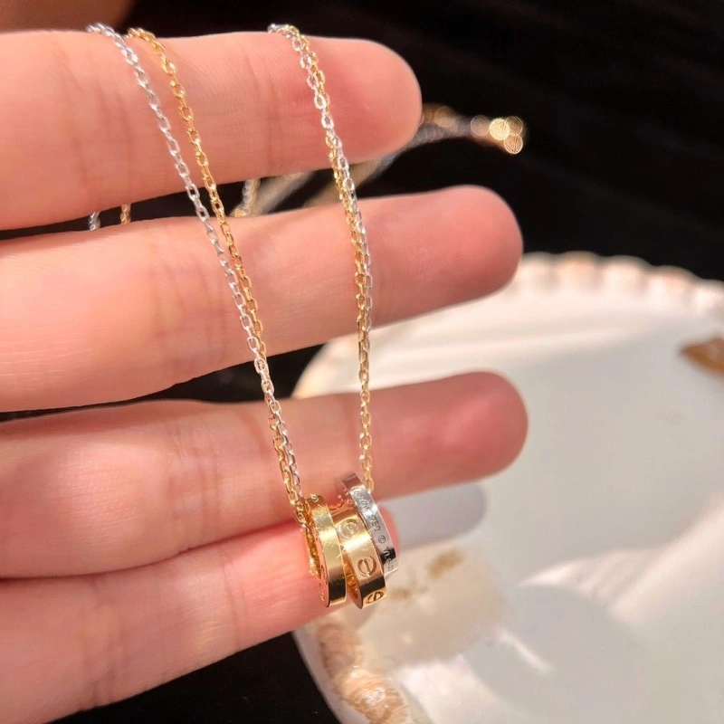 Cut-rate Cartier Necklaces