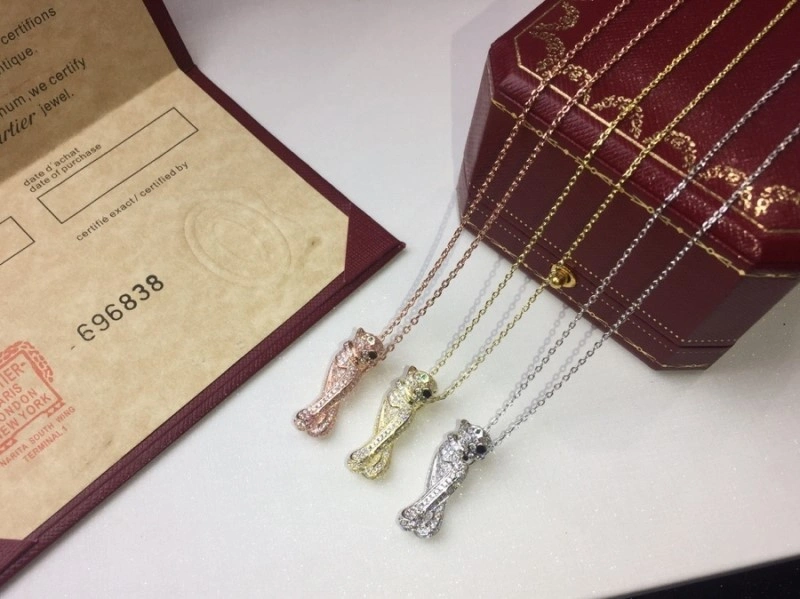 Top mirror Cartier Necklaces