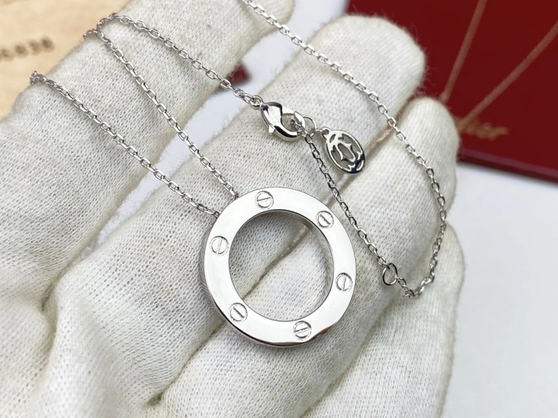 Discounted Cartier Necklaces