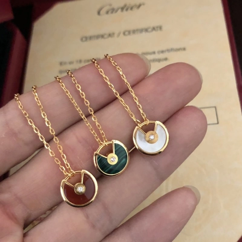 Top mirror Cartier Necklaces