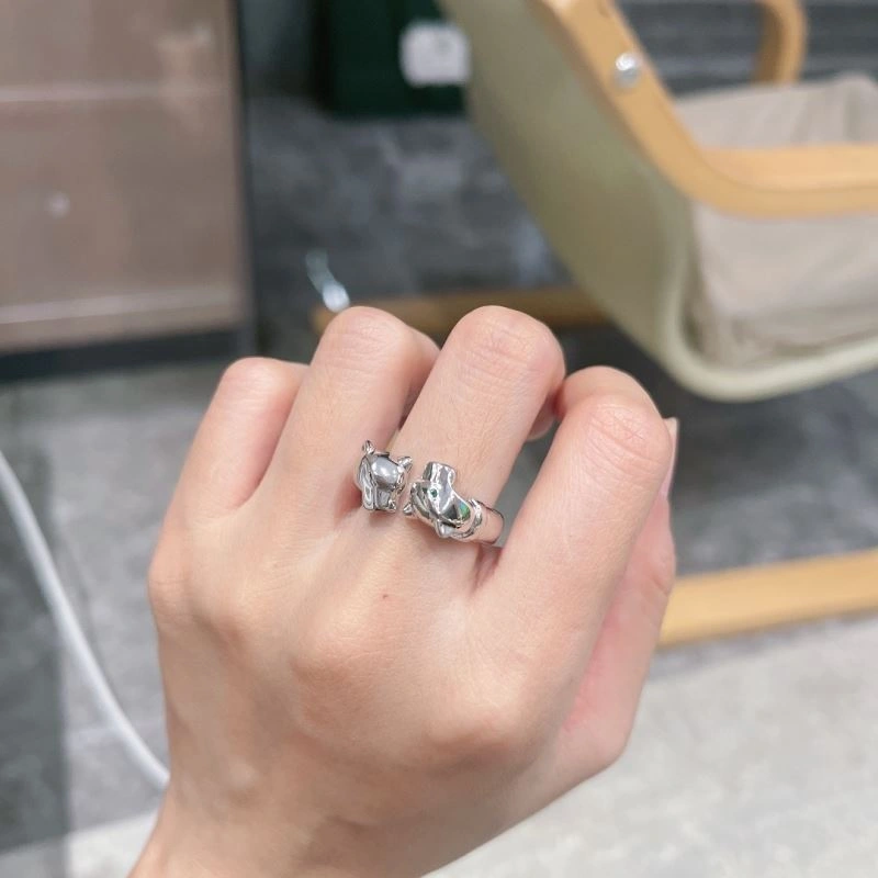 Cut-rate Cartier Rings