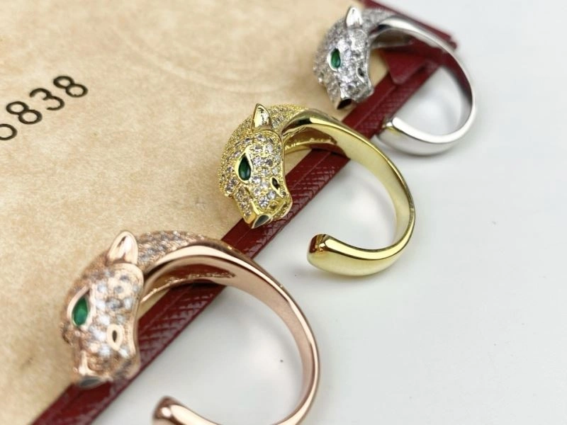 Indistinguishable Cartier Rings