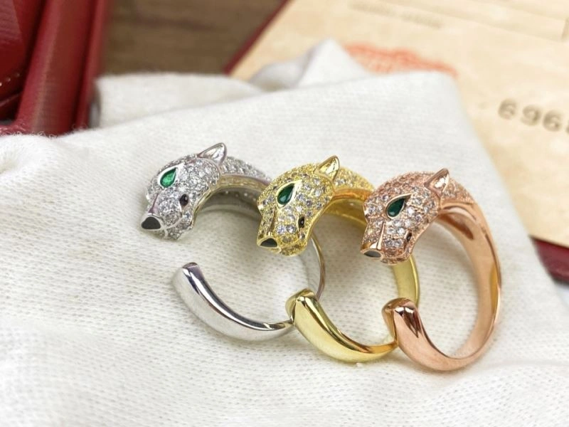 Indistinguishable Cartier Rings